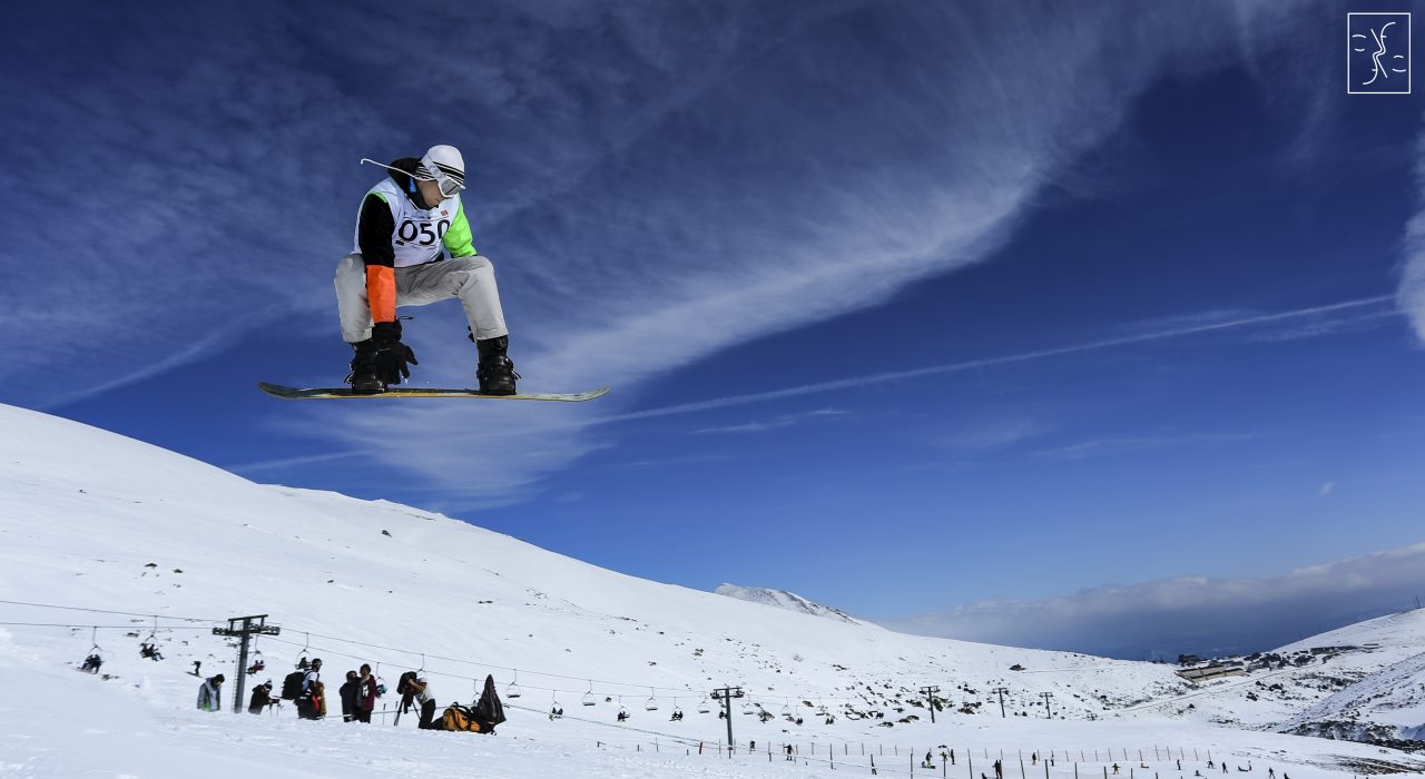 PACKS SURF +SNOW. Escuela de Surf en Cantabria, Playa de Berria, Santoña